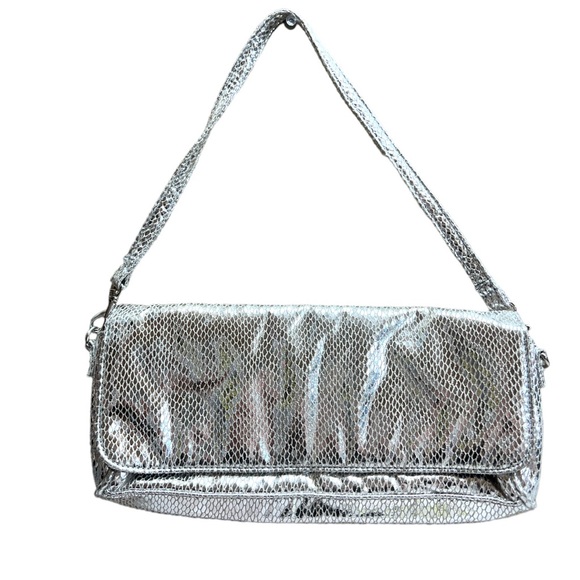 Nine West | Bags | Vintage Nine West Silver Clutch Evening Bog Purse ...